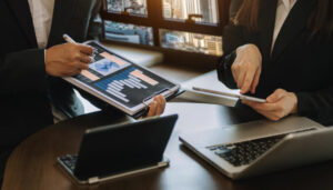 Como escolher o regime tributário ideal para a minha empresa? - Montezano Figueiredo Advogados